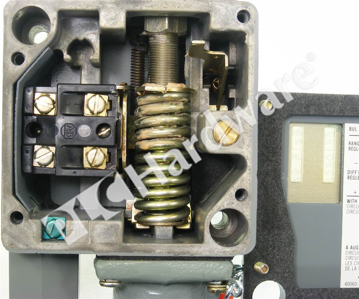 PLC Hardware - Allen Bradley 836T-T352J Series B, Used PLCH Packaging